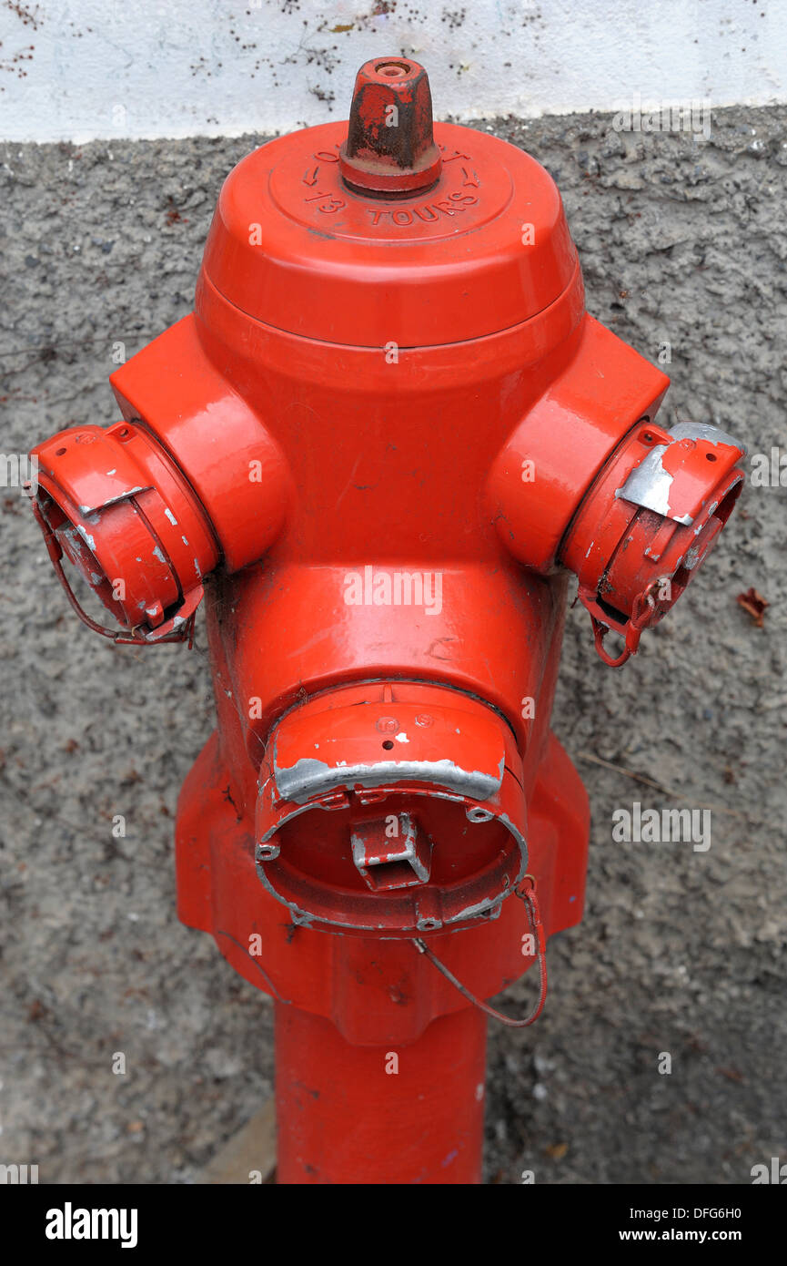 Red robot hi-res stock photography and images - Alamy