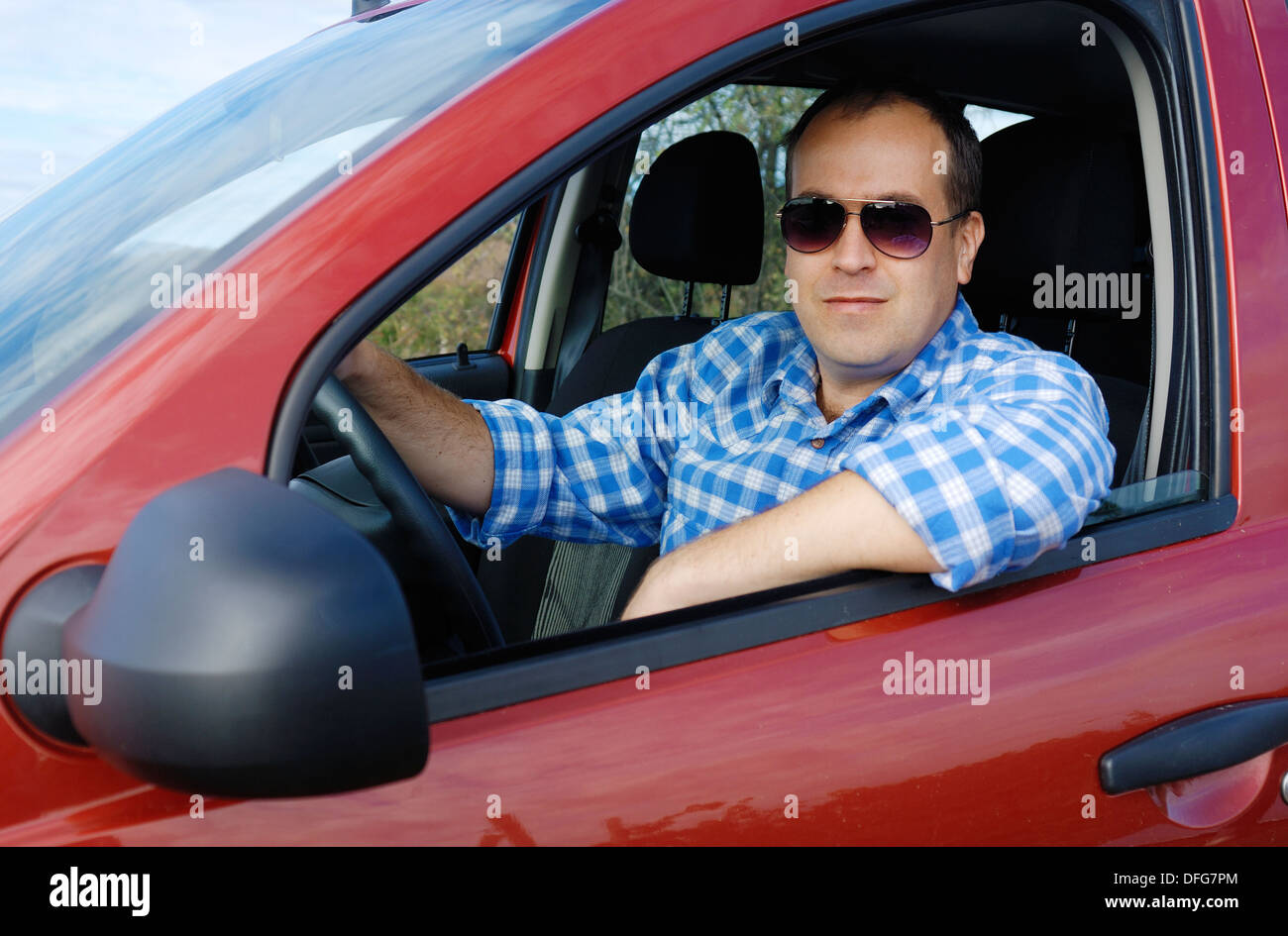 Open car hood while driving hi-res stock photography and images - Alamy