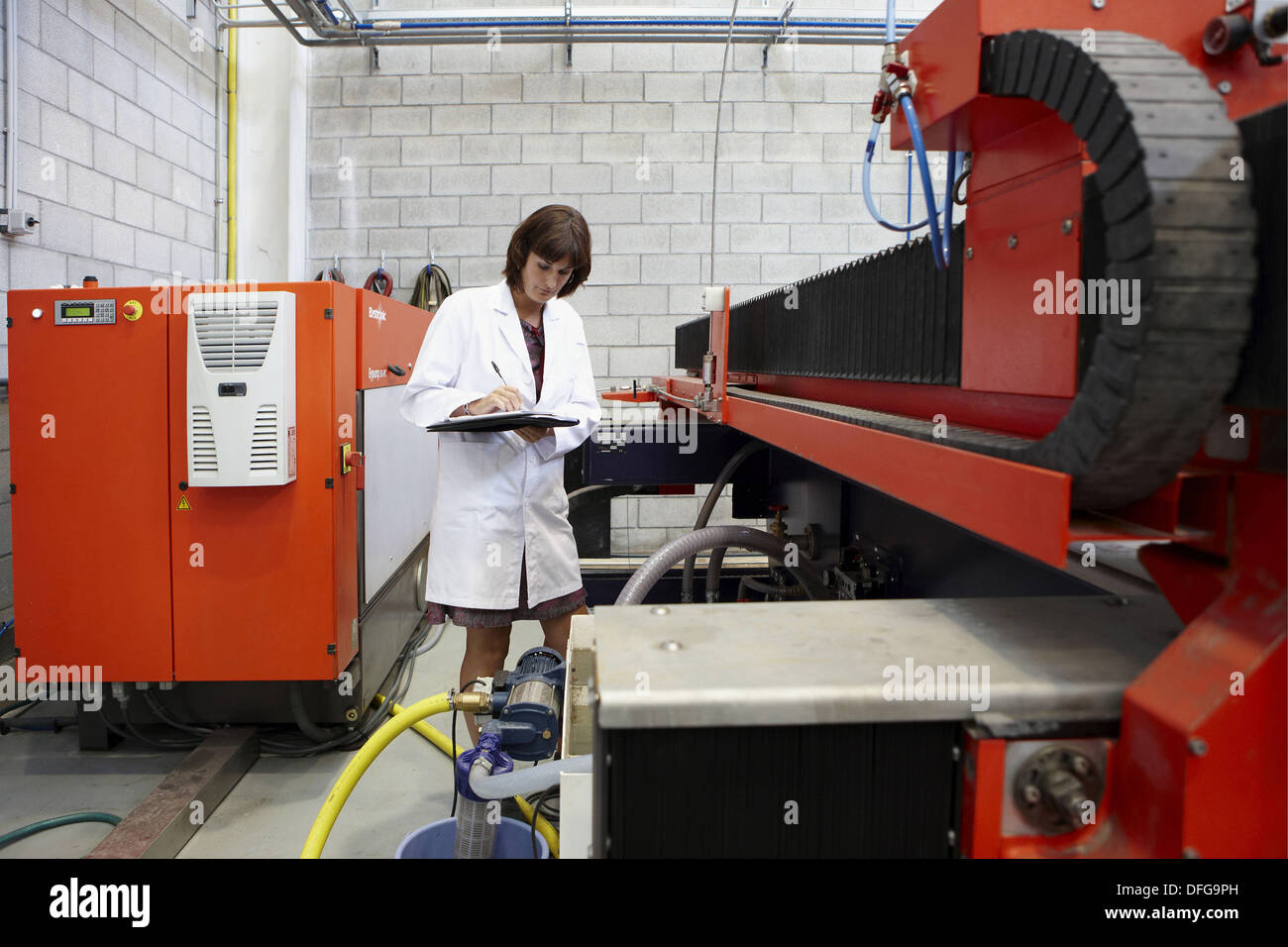 Check cutter hi-res stock photography and images - Alamy