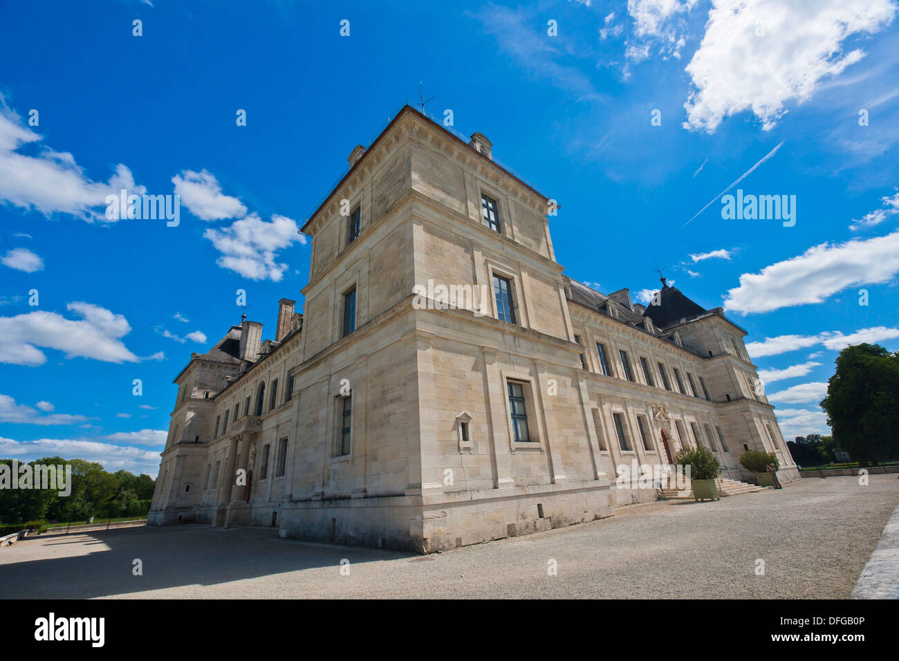 Ancy le franc hi-res stock photography and images - Alamy