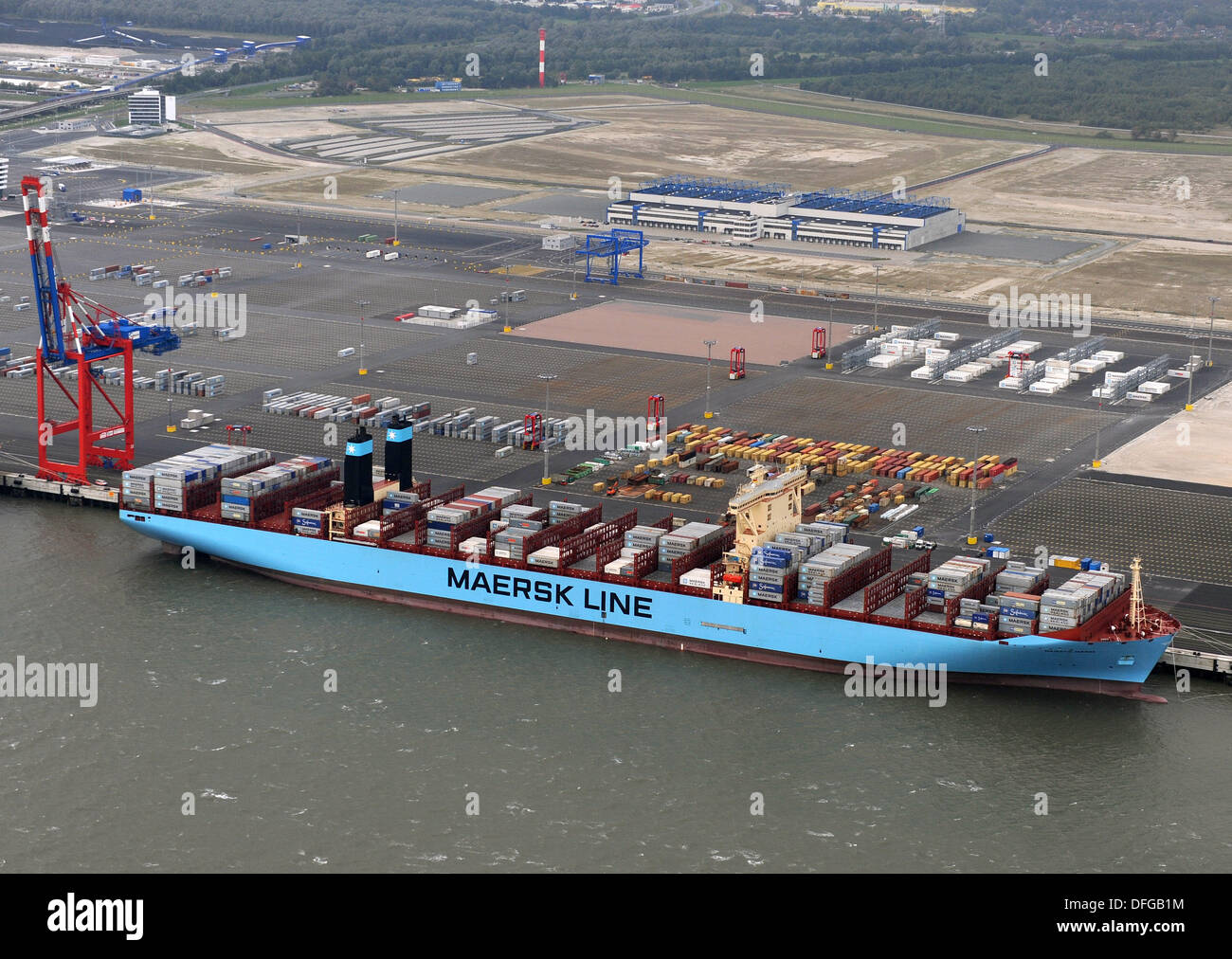 Maersk 2013 container ship hi-res stock photography and images - Alamy