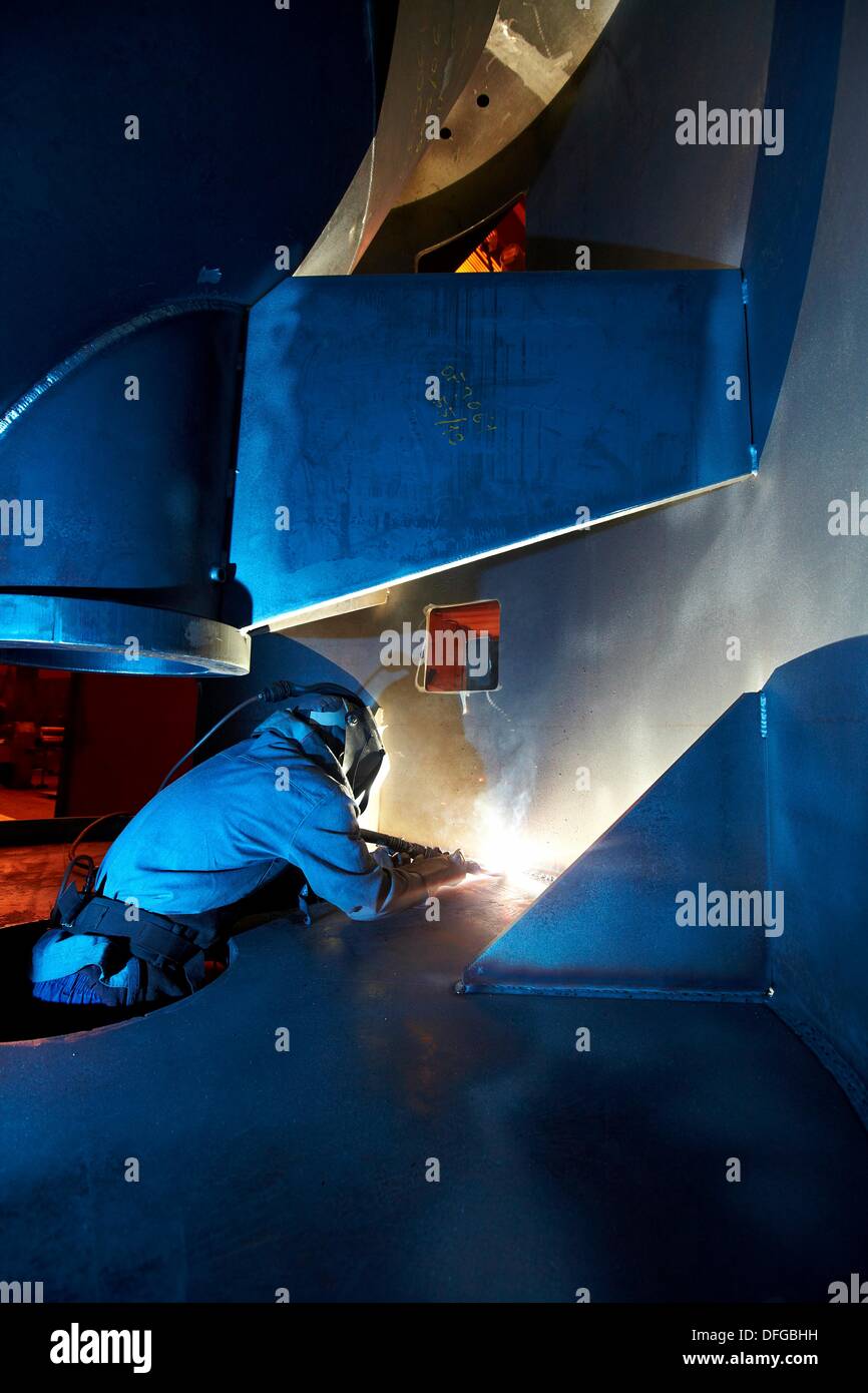 Boilermaking hi-res stock photography and images - Alamy