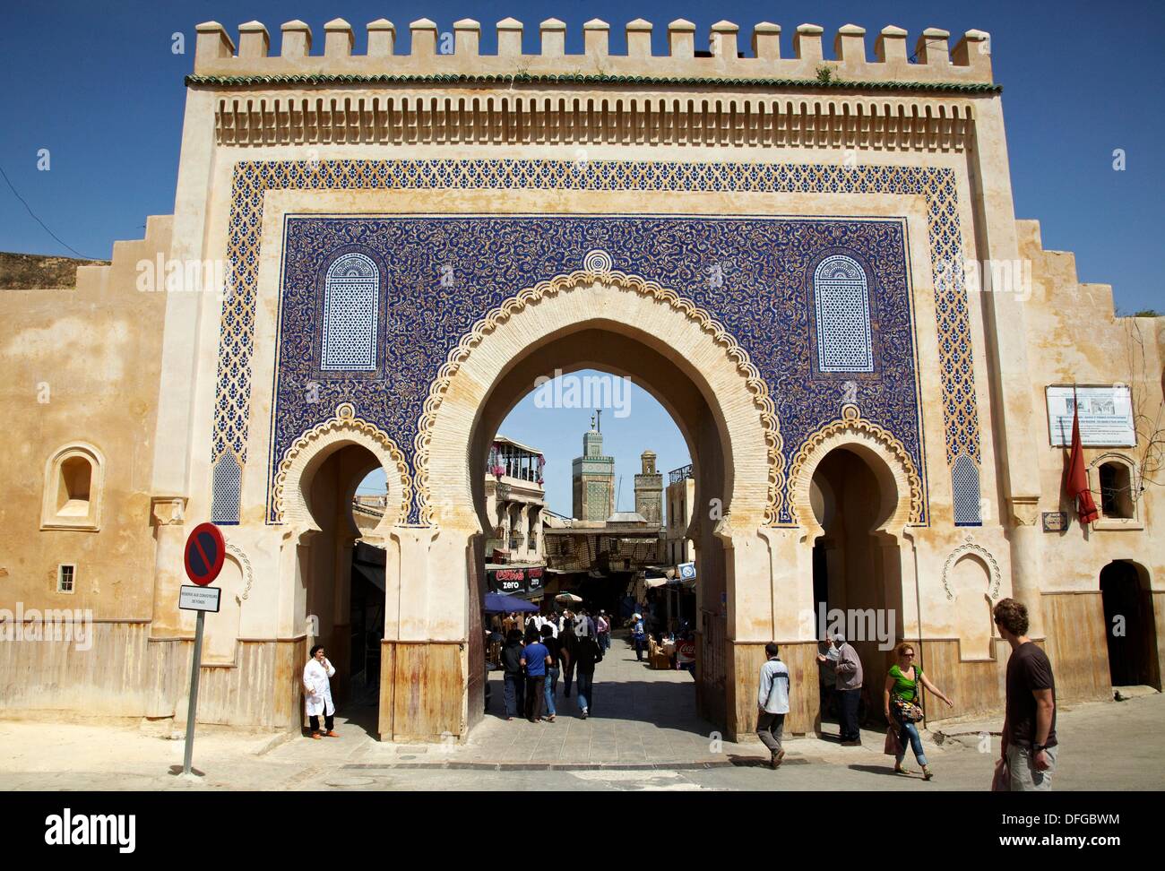 Bab boujeloud fes el bali fez morocco hi-res stock photography and ...