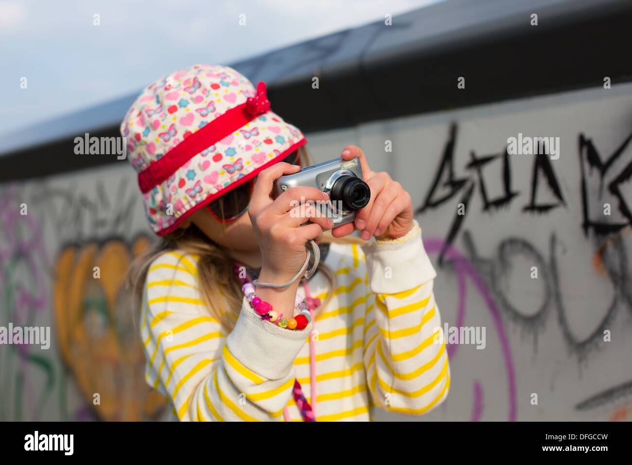 Child photograph hi-res stock photography and images - Alamy