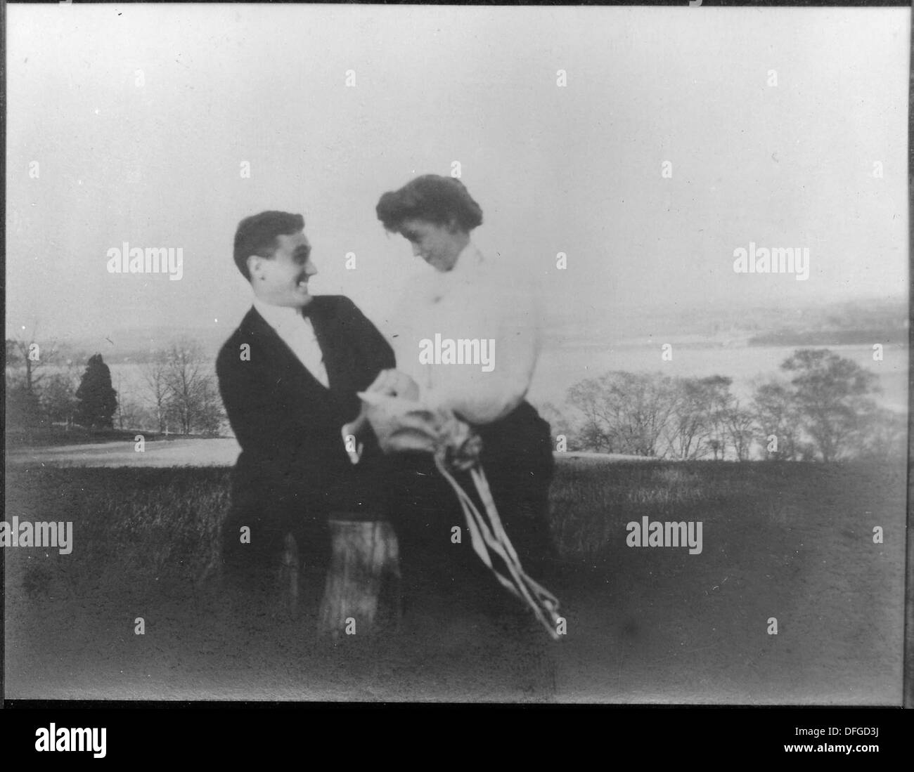 An informal photograph of Franklin D. Roosevelt and Eleanor Roosevelt ...