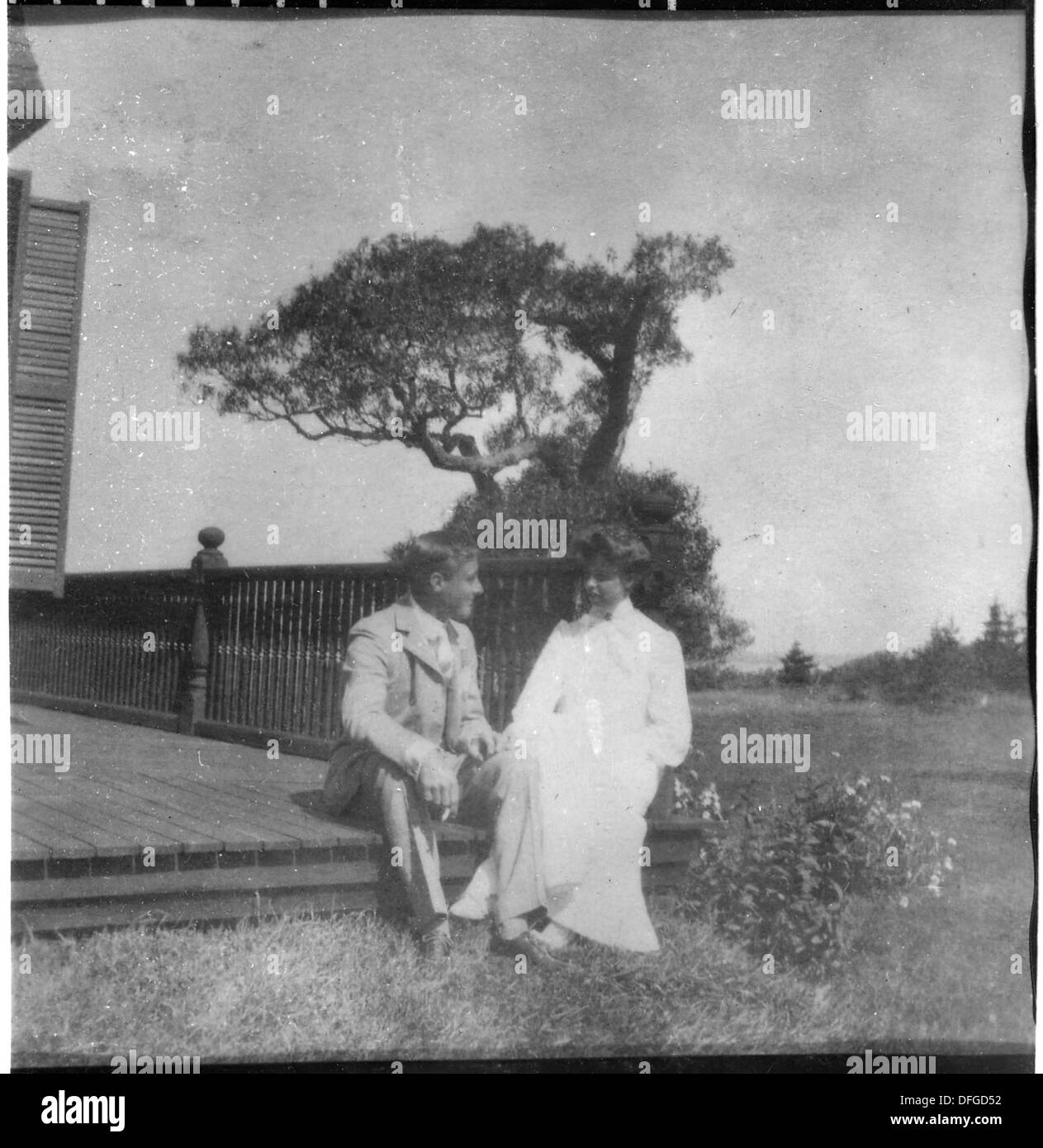 A photograph of Franklin D. Roosevelt and Eleanor Roosevelt at their ...