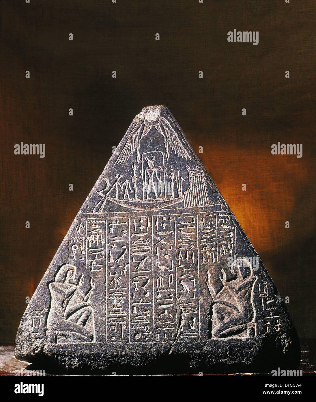 Pyramidion hi-res stock photography and images - Alamy