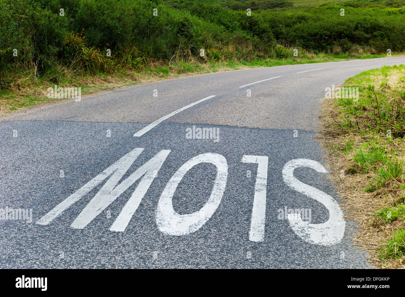 Sharp Bend Marking High Resolution Stock Photography and Images - Alamy