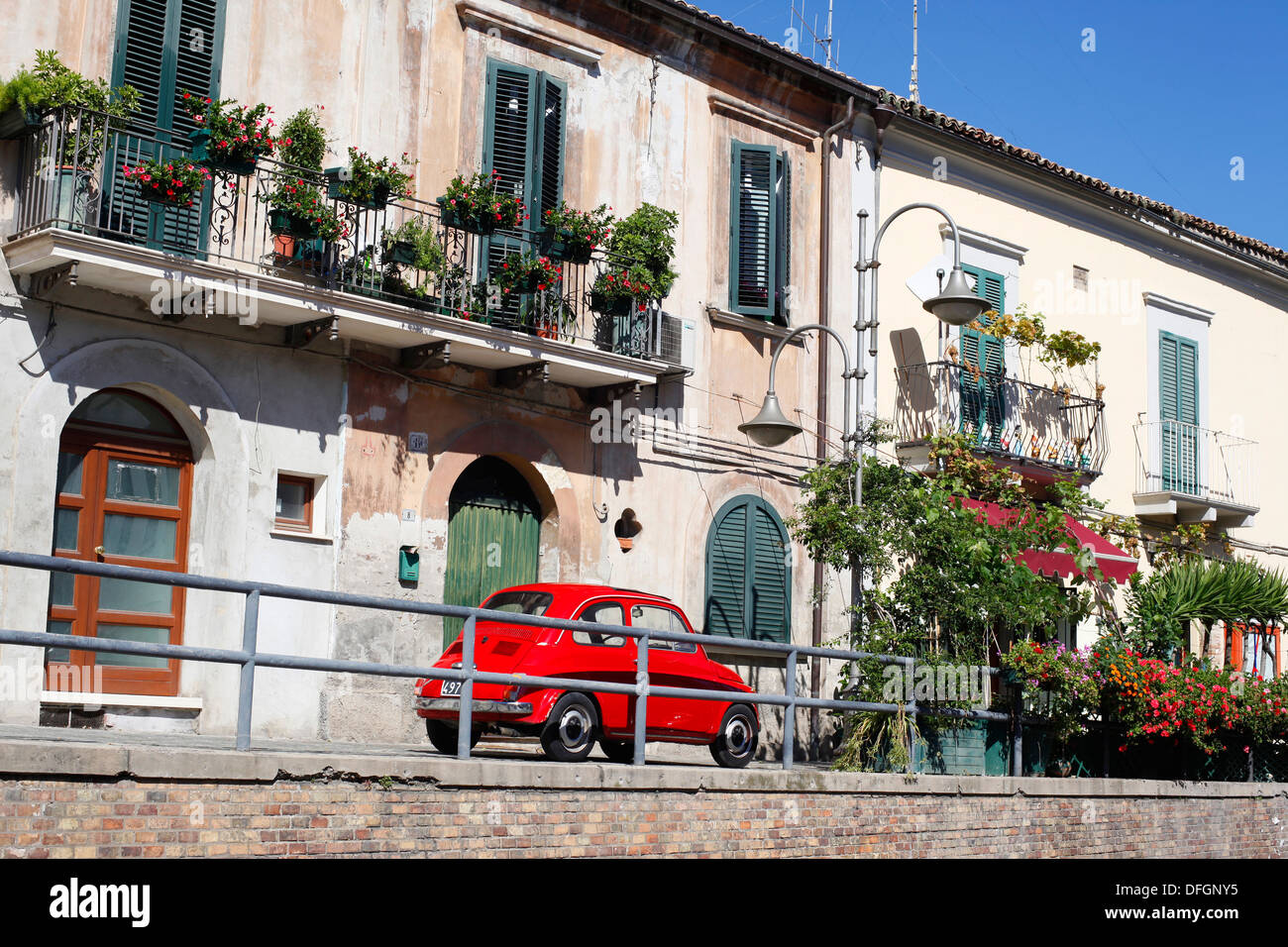 Red Fiat 500 Cinquecento Parked High Resolution Stock Photography and ...