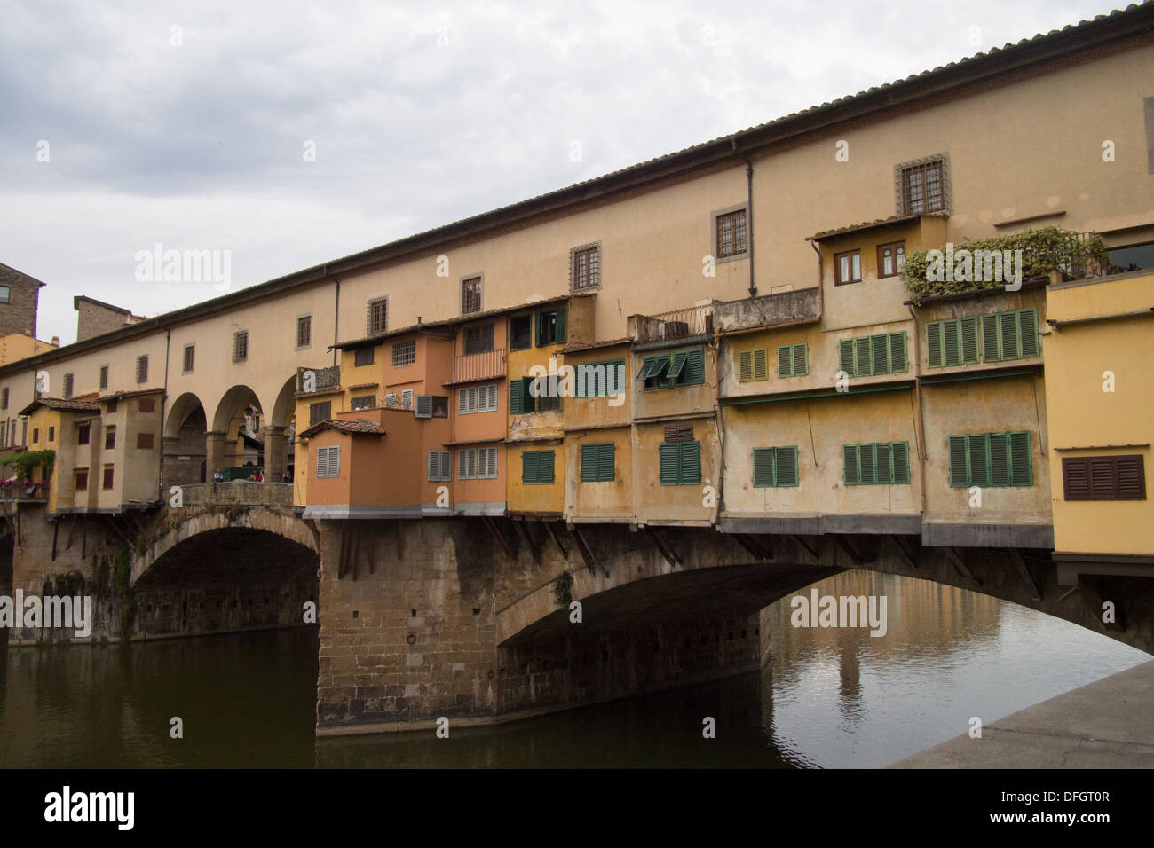 Famous bridge florence hi-res stock photography and images - Alamy