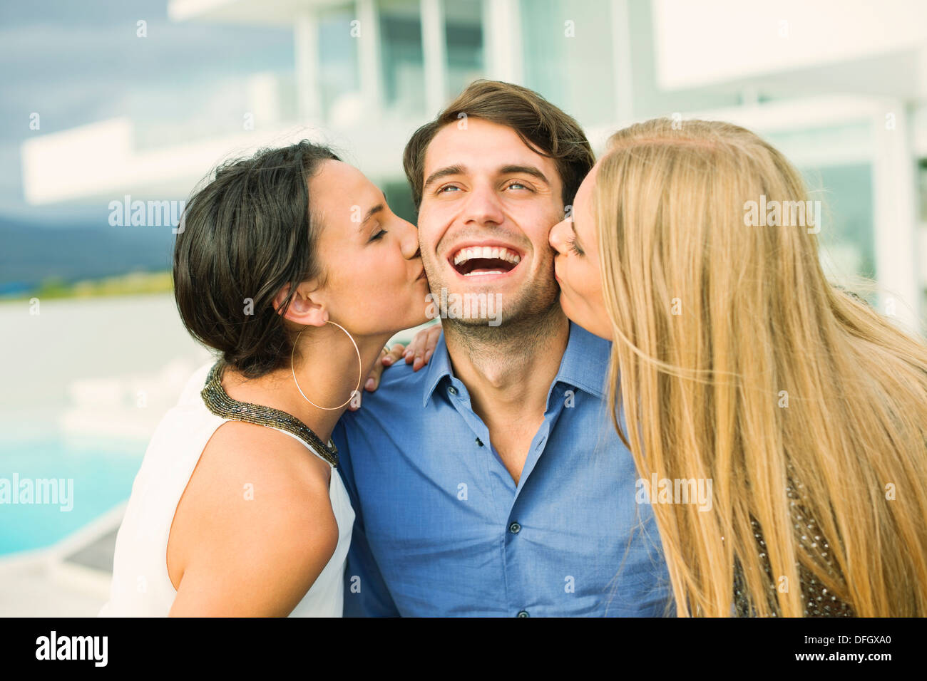 Woman kissing mans close hi-res stock photography and images - Alamy