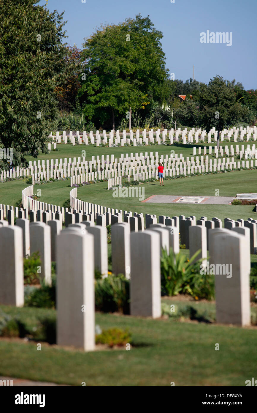 Sangro river war cemetery hi-res stock photography and images - Alamy