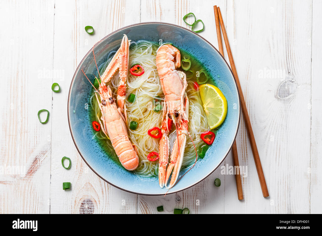 Traditional Thai soup with scampi Stock Photo - Alamy
