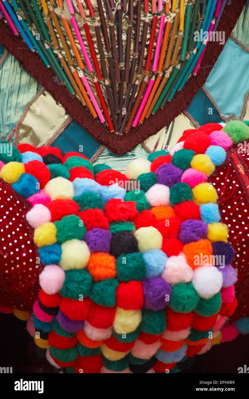 Close up arts and crafts hi-res stock photography and images - Alamy