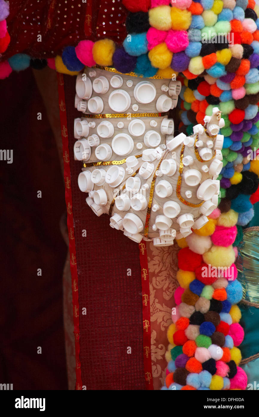 Close up arts and crafts hi-res stock photography and images - Alamy
