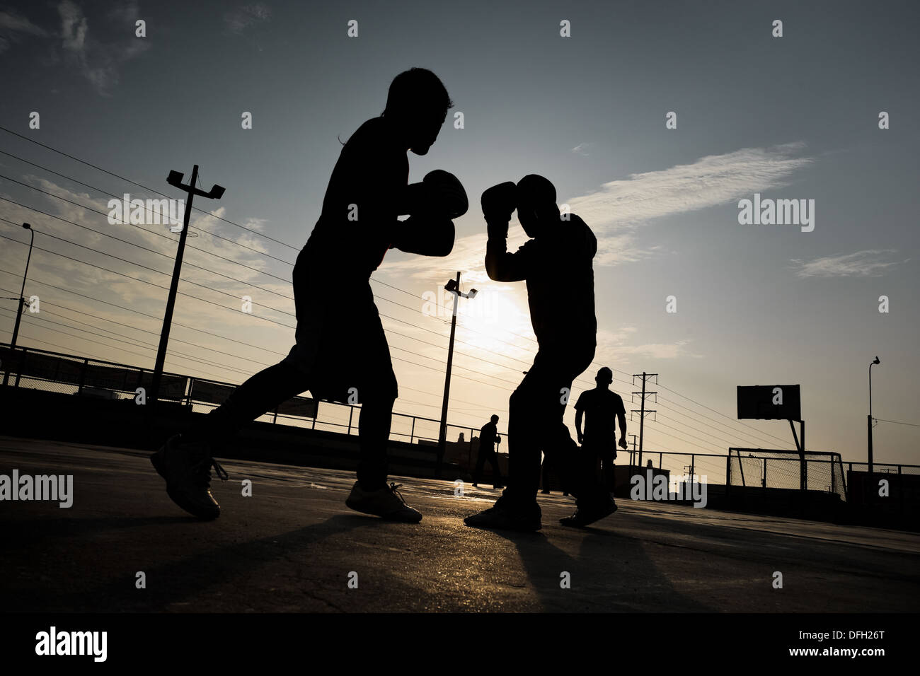 Outdoor boxing workout hi-res stock photography and images - Alamy