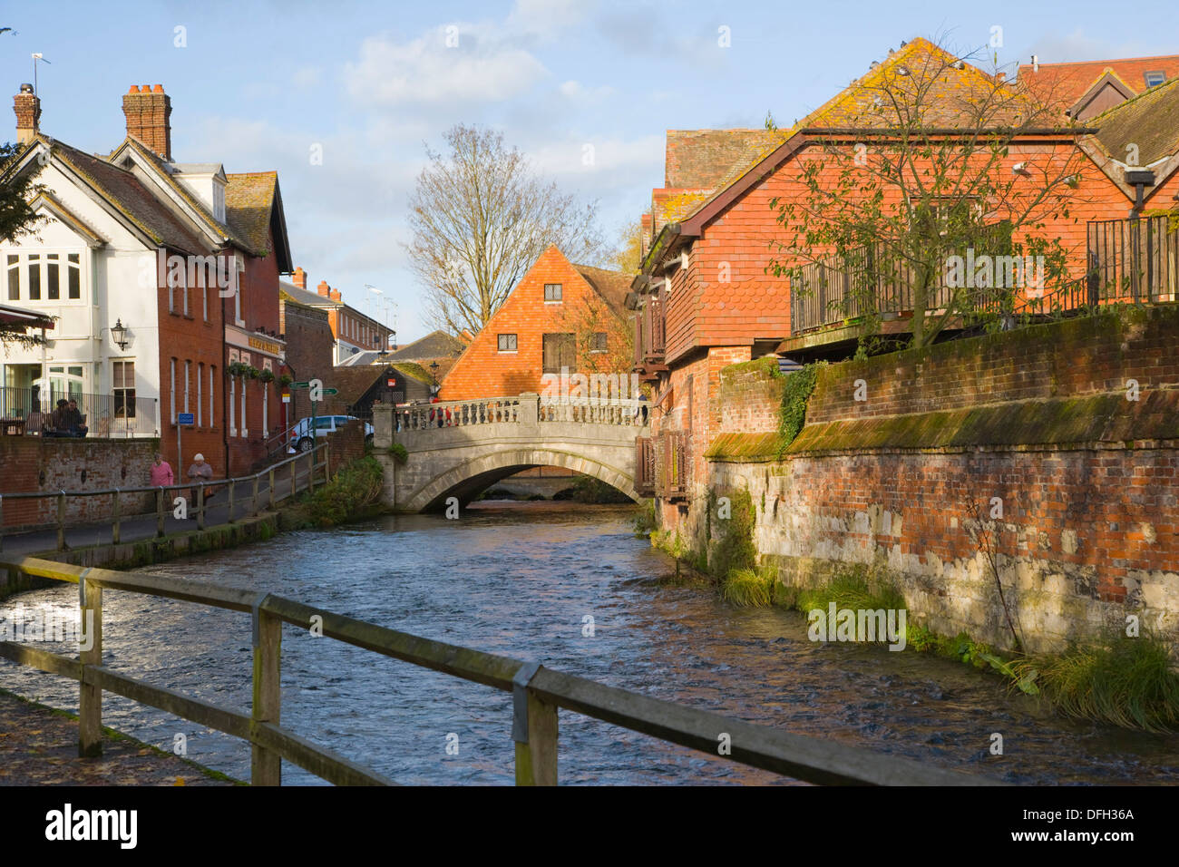 Itchen bridge view hi-res stock photography and images - Alamy