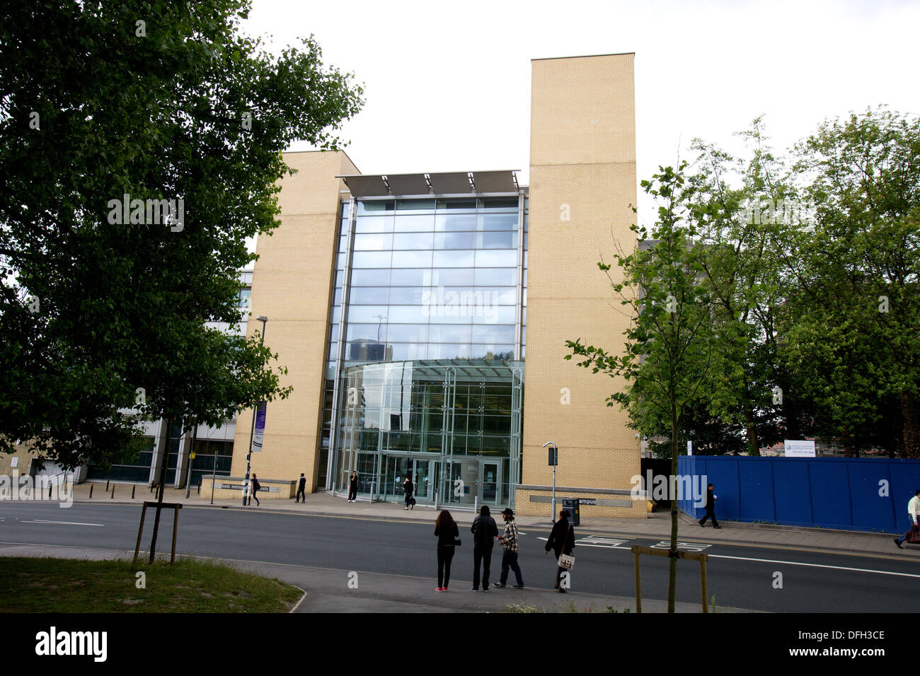Glass fronted leslie silver building hi-res stock photography and ...
