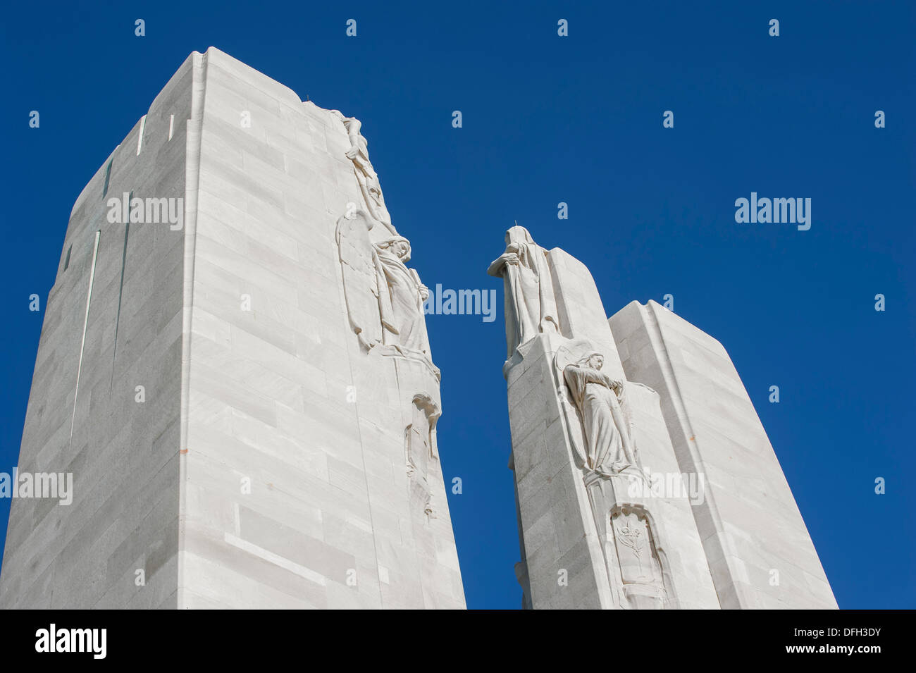 Canadian National Vimy Memorial, First World War One monument ...