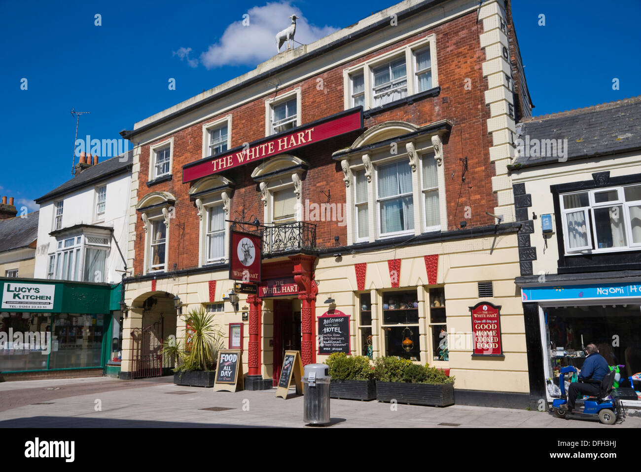 White Hart Hotel, Bridge Street, Andover, Hampshire, England, UK Stock ...