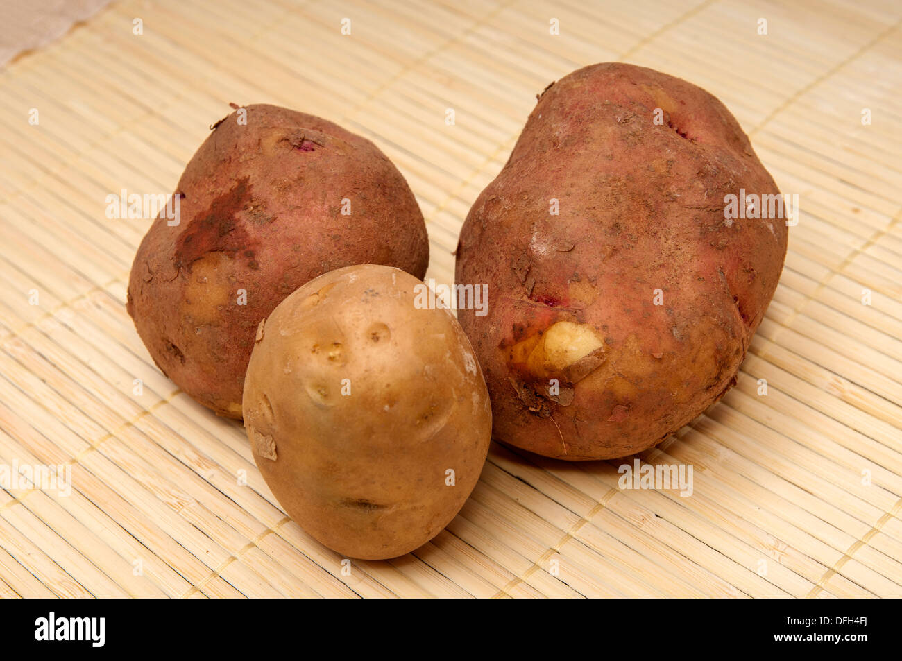 Close up on potatoes hi-res stock photography and images - Alamy