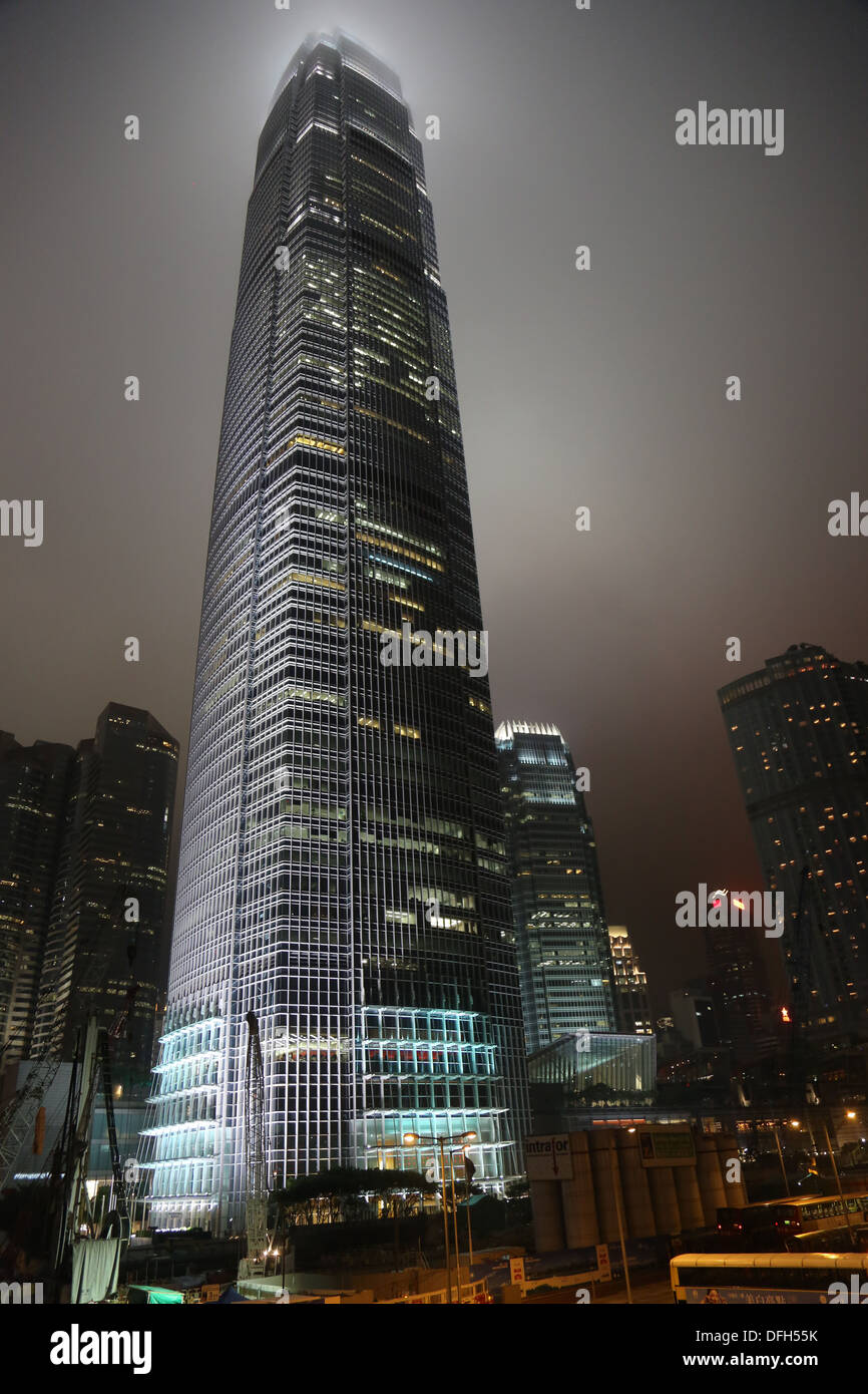 Two International Finance Centre (2IFC) Hong Kong China seen at night in heavy mist Stock Photo ...