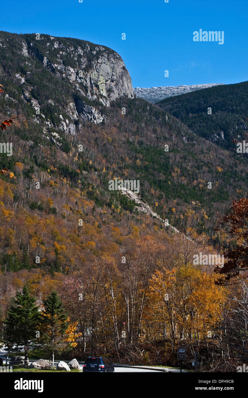 Fall foliage in Franconia Notch, New Hampshire, a natural pass in the ...