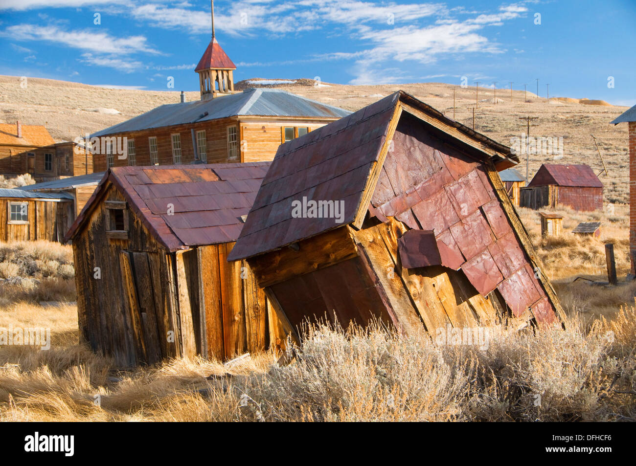 Rustic outhouses hi-res stock photography and images - Alamy