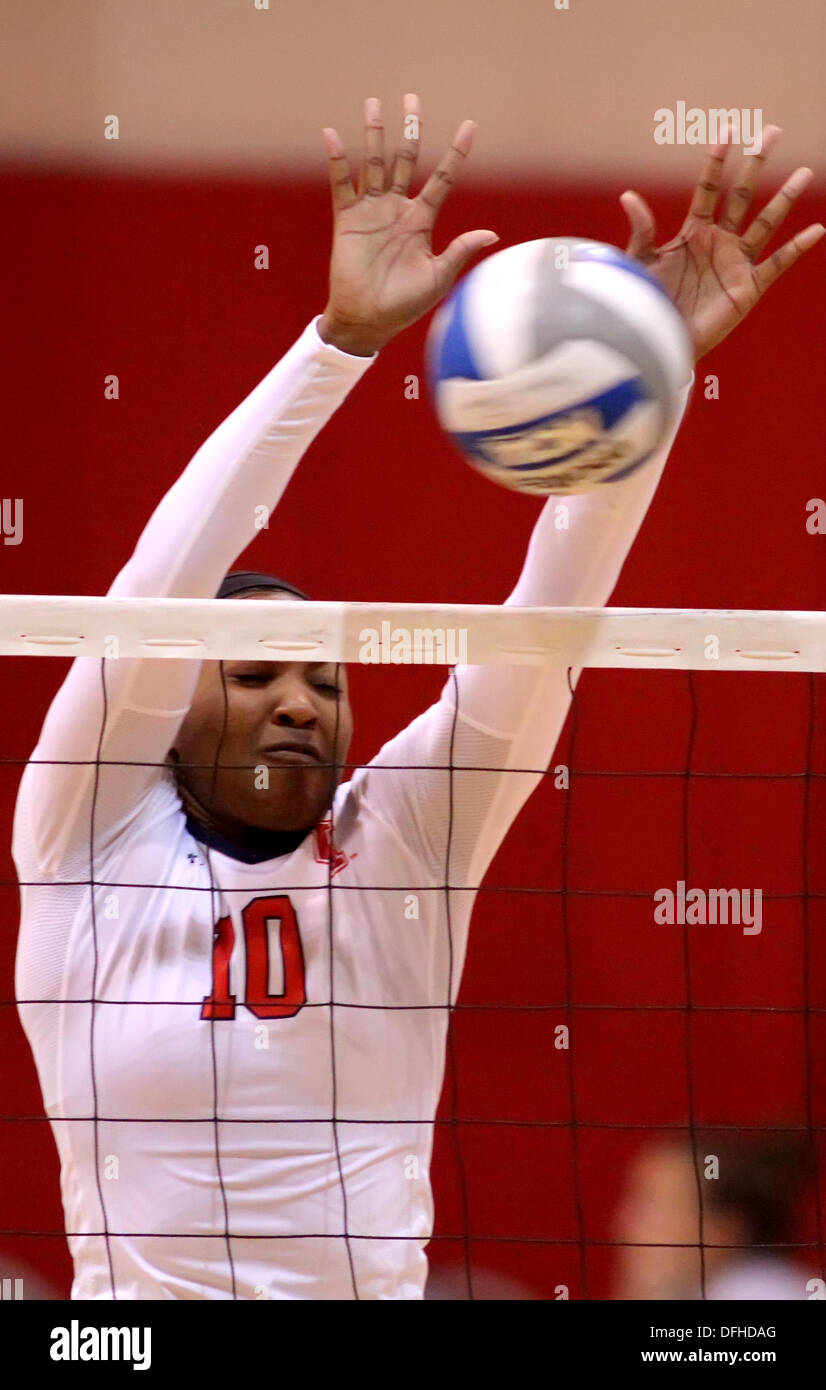 Courtney smith hi-res stock photography and images - Alamy