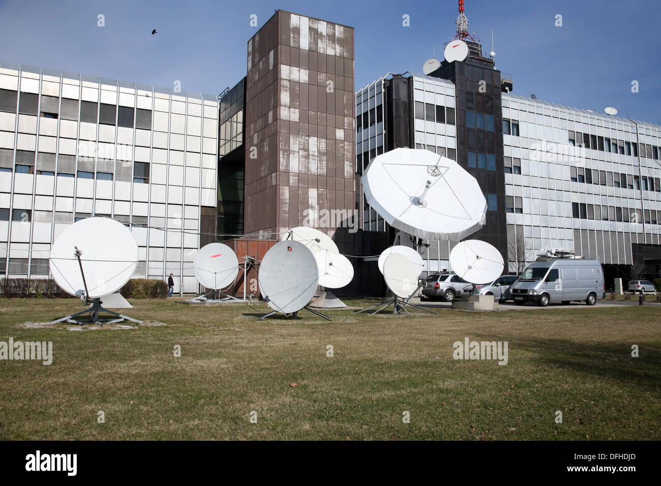 TV Station Up-link / Download Antennas - Broadcasting & Media Industry ...