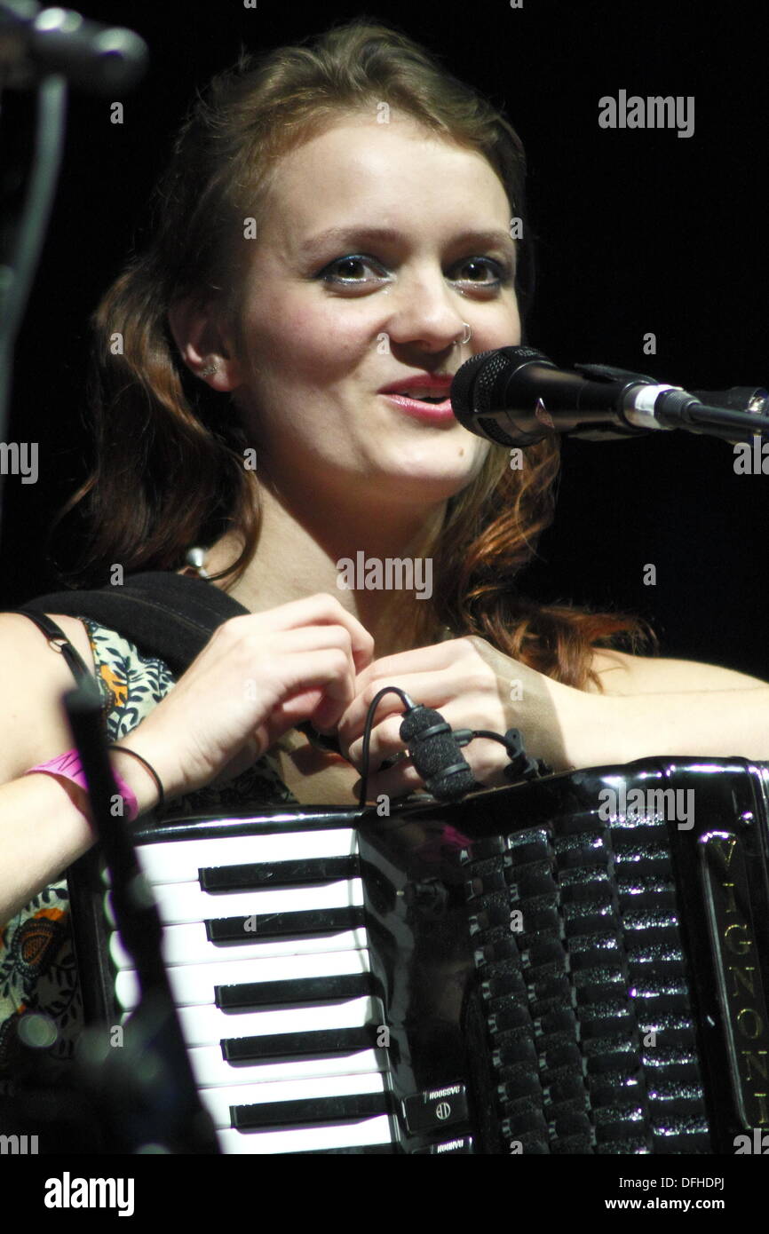 Hannah james hi-res stock photography and images - Alamy