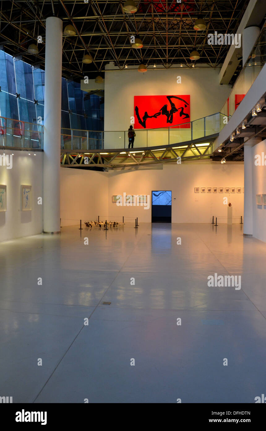 China chinese art exhibit modern hi-res stock photography and images ...