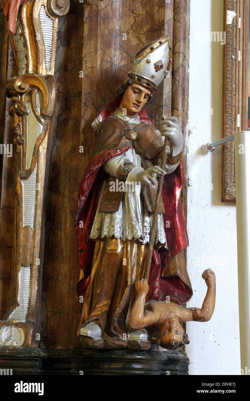 Statue of saint Stock Photo - Alamy