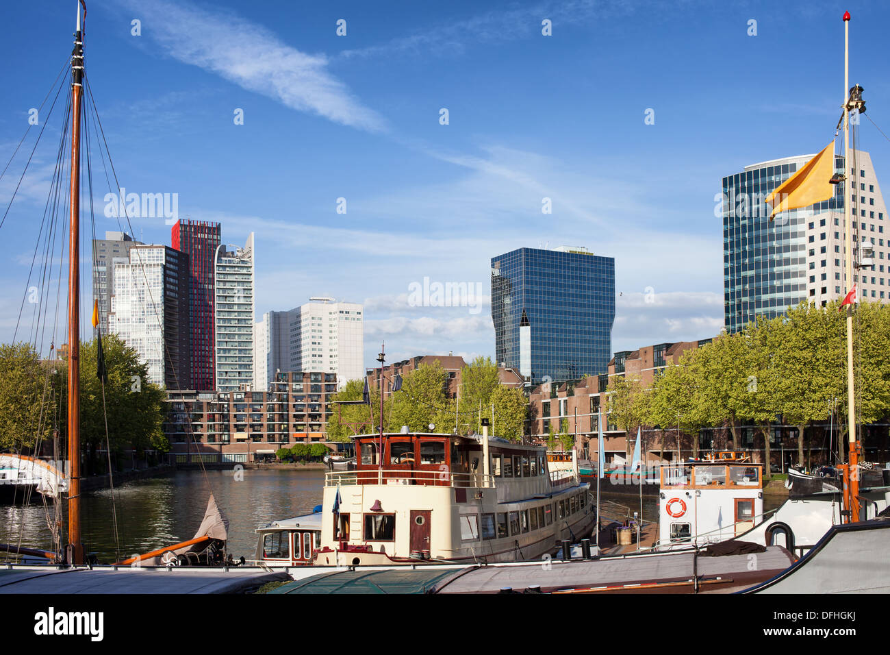 Rotterdam cityscape, harbor and modern apartment buildings, Netherlands ...