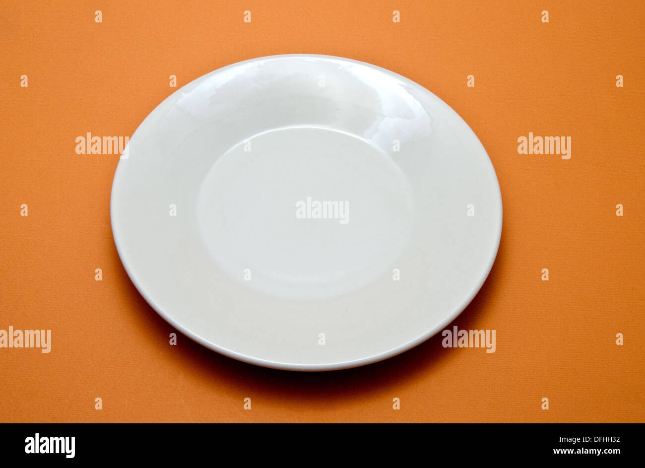 Dinner plate no food hi-res stock photography and images - Alamy