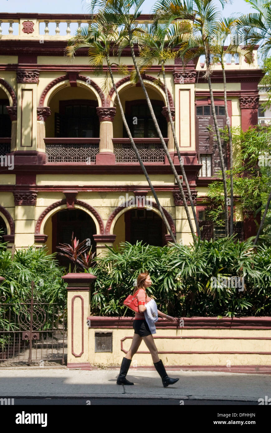 Maison coloniale hi-res stock photography and images - Alamy