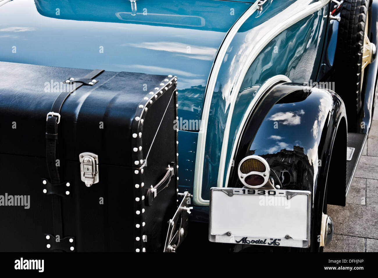 1930s style hi-res stock photography and images - Alamy