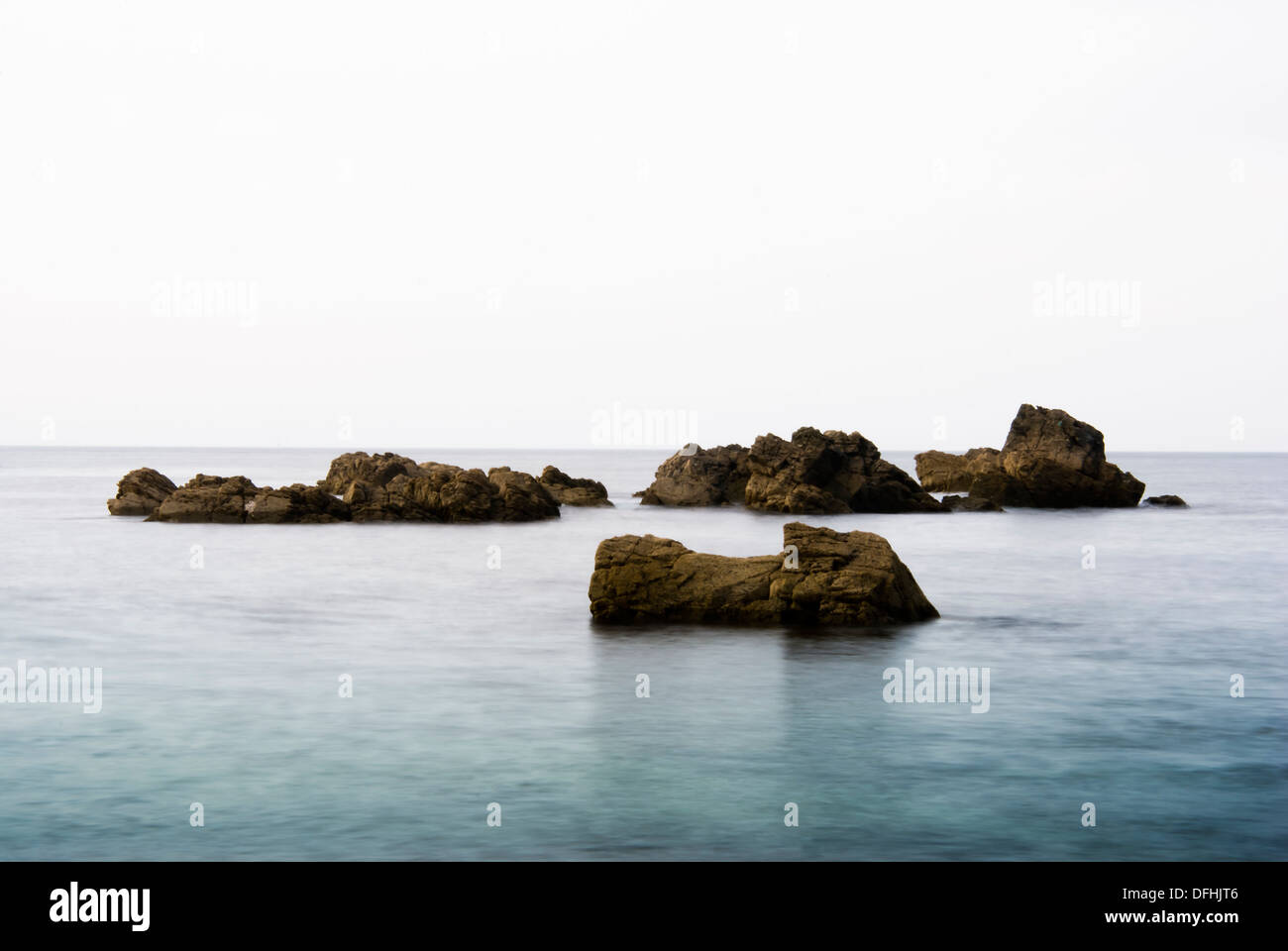 Rounded wave of water hi-res stock photography and images - Alamy