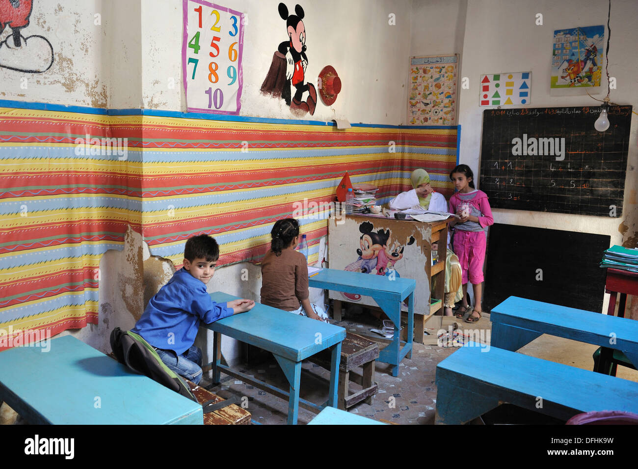 Morocco school classroom hi-res stock photography and images - Alamy