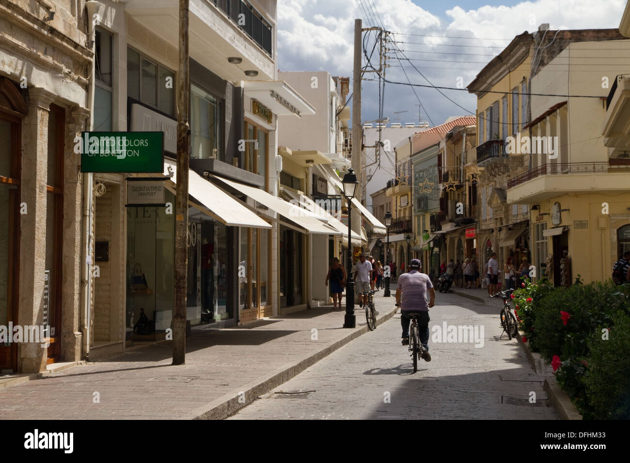 Shopping in crete greece hi-res stock photography and images - Alamy