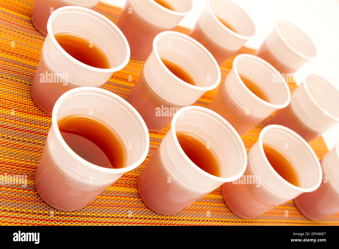 Lots disposable cups coffee hi-res stock photography and images - Alamy