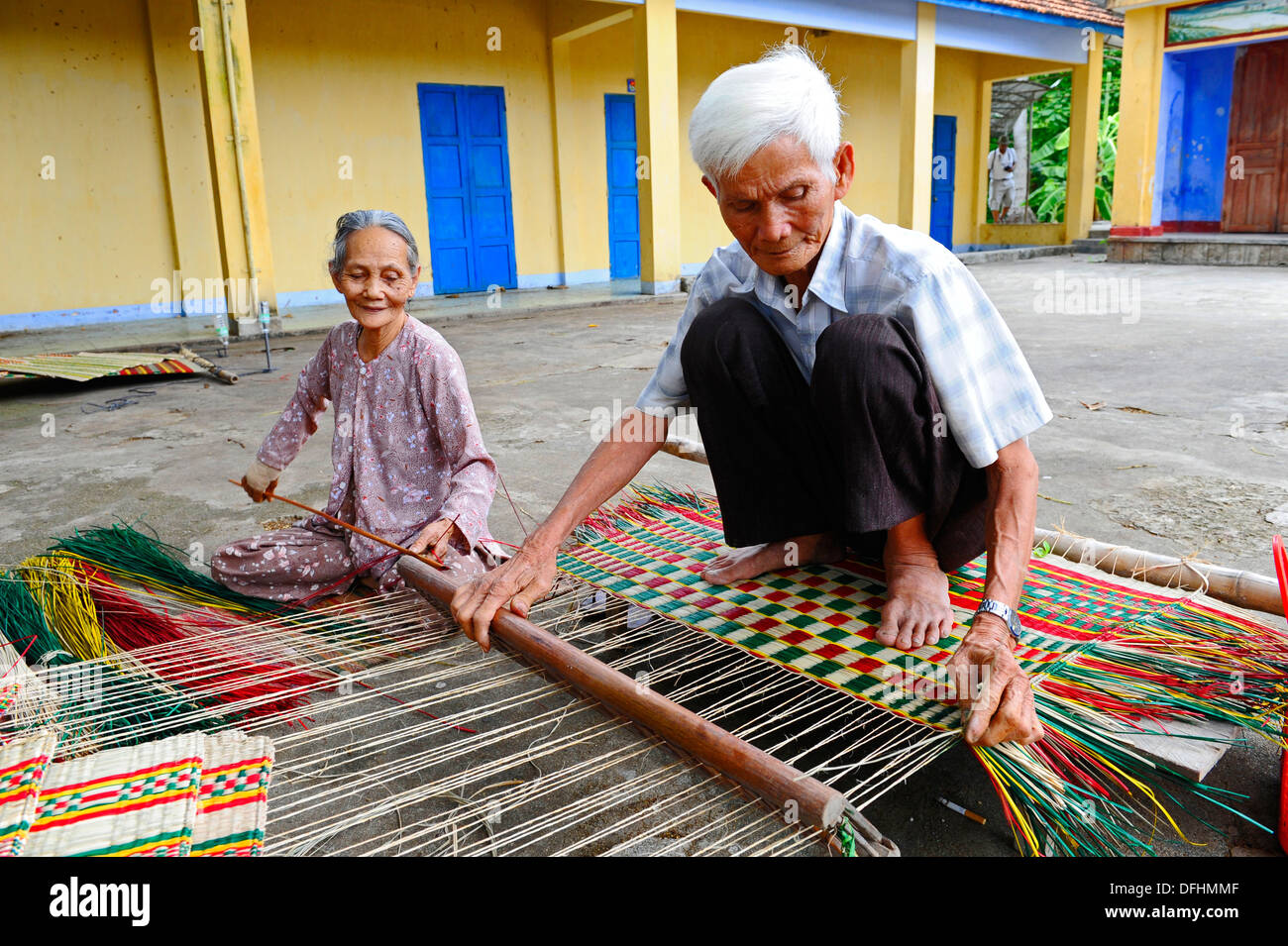 Reed mats hi-res stock photography and images - Alamy