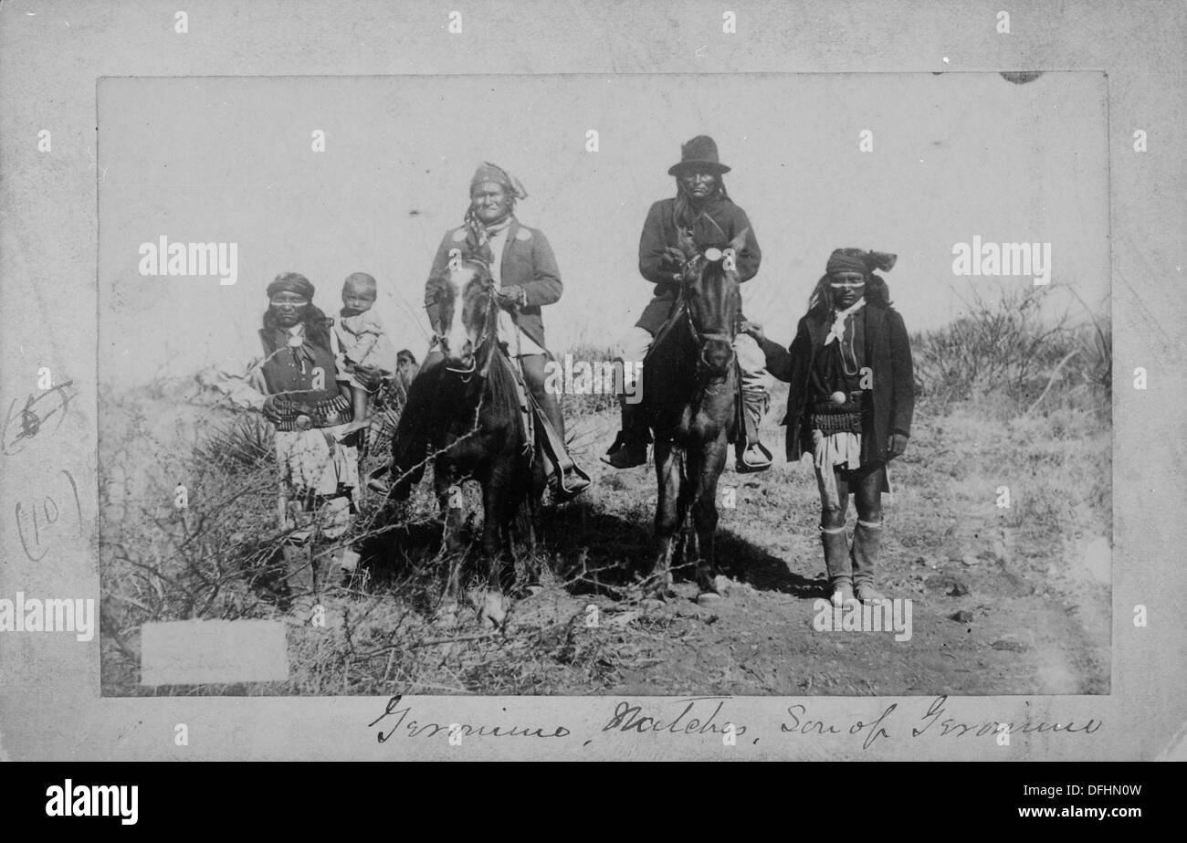 Geronimo hi-res stock photography and images - Alamy