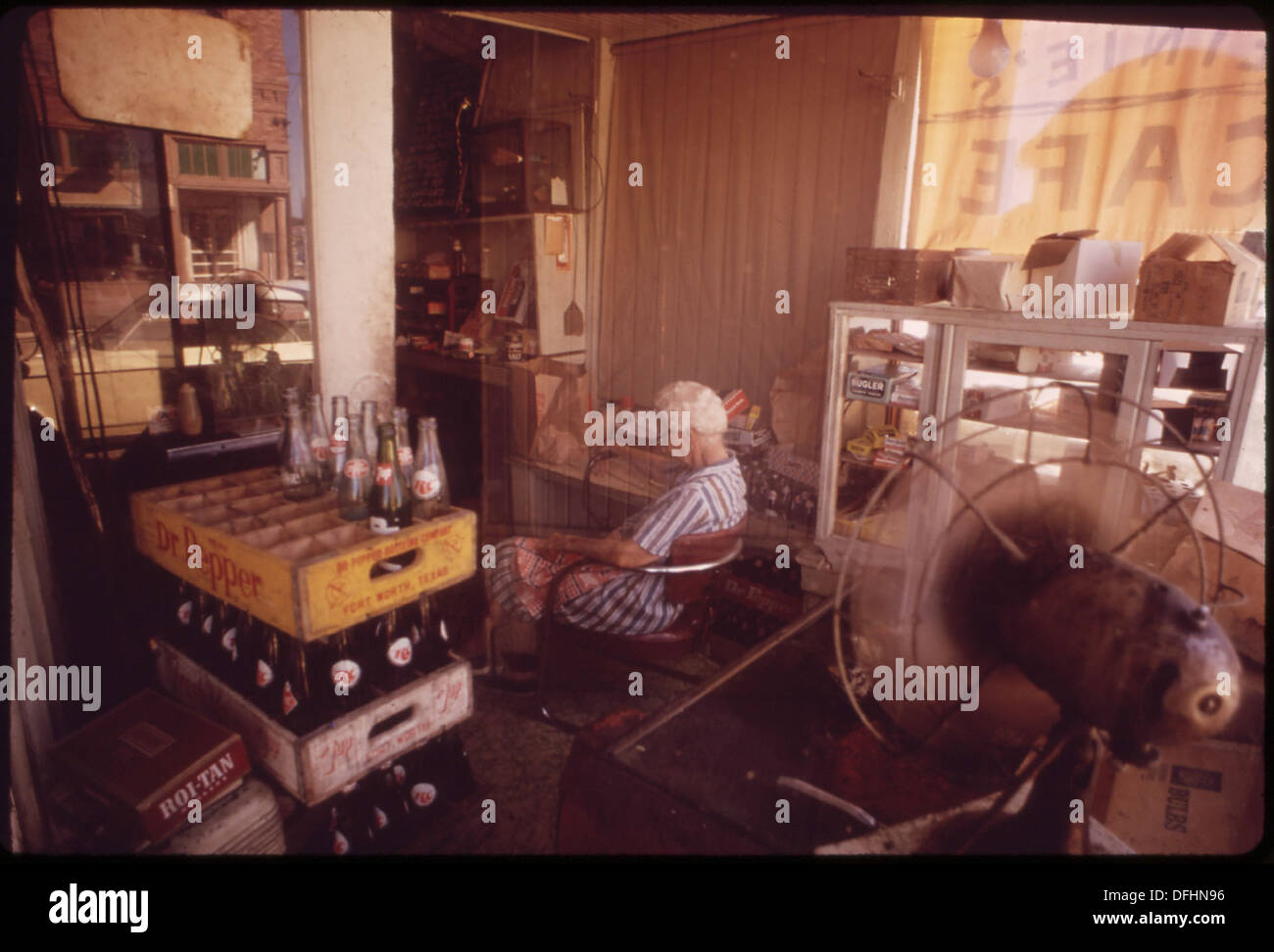 Dozes hi-res stock photography and images - Alamy