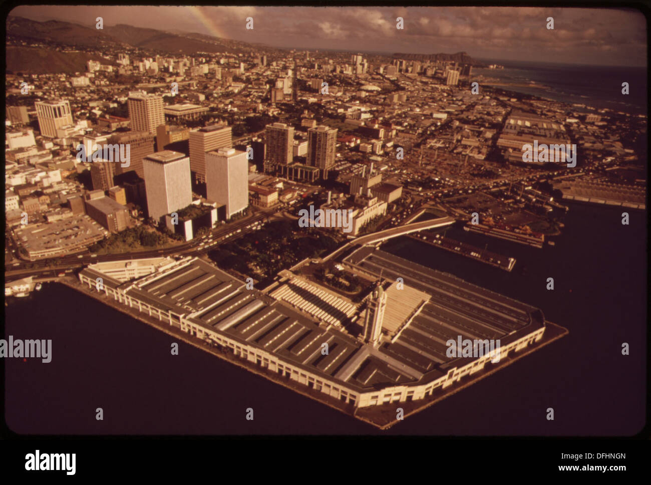 Hawaiian international architecture hi-res stock photography and images ...