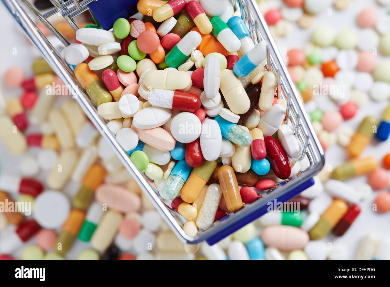 Medication cart hi-res stock photography and images - Alamy