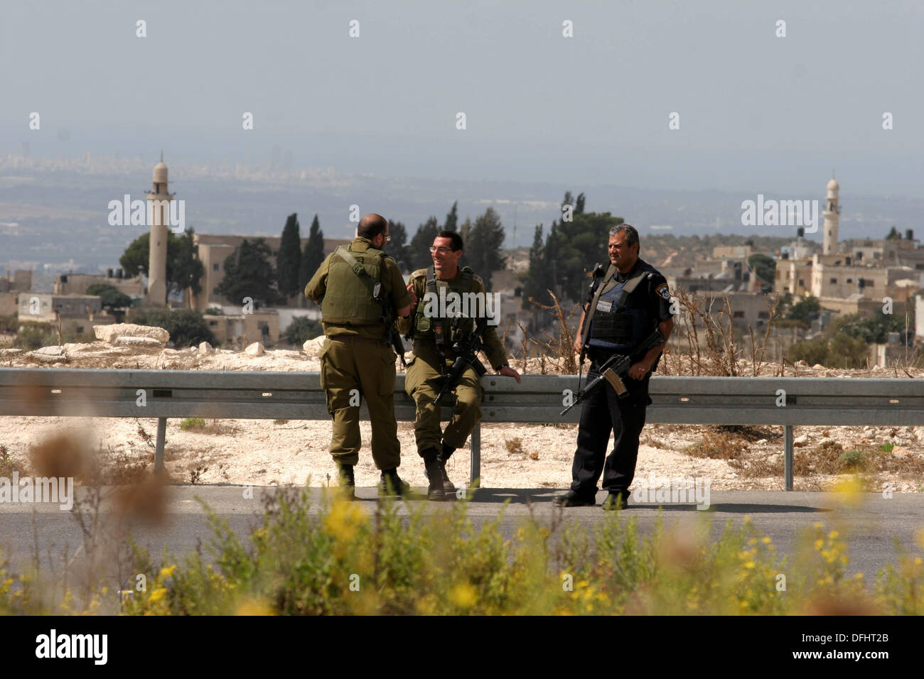 Nablus, West Bank, Palestinian Territory. 5th Oct, 2013. Israeli ...