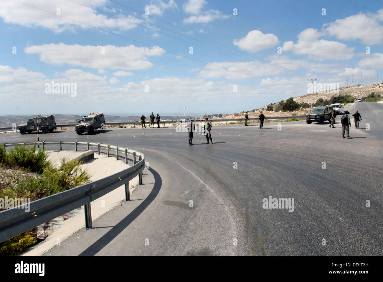 Nablus, West Bank, Palestinian Territory. 5th Oct, 2013. Israeli ...