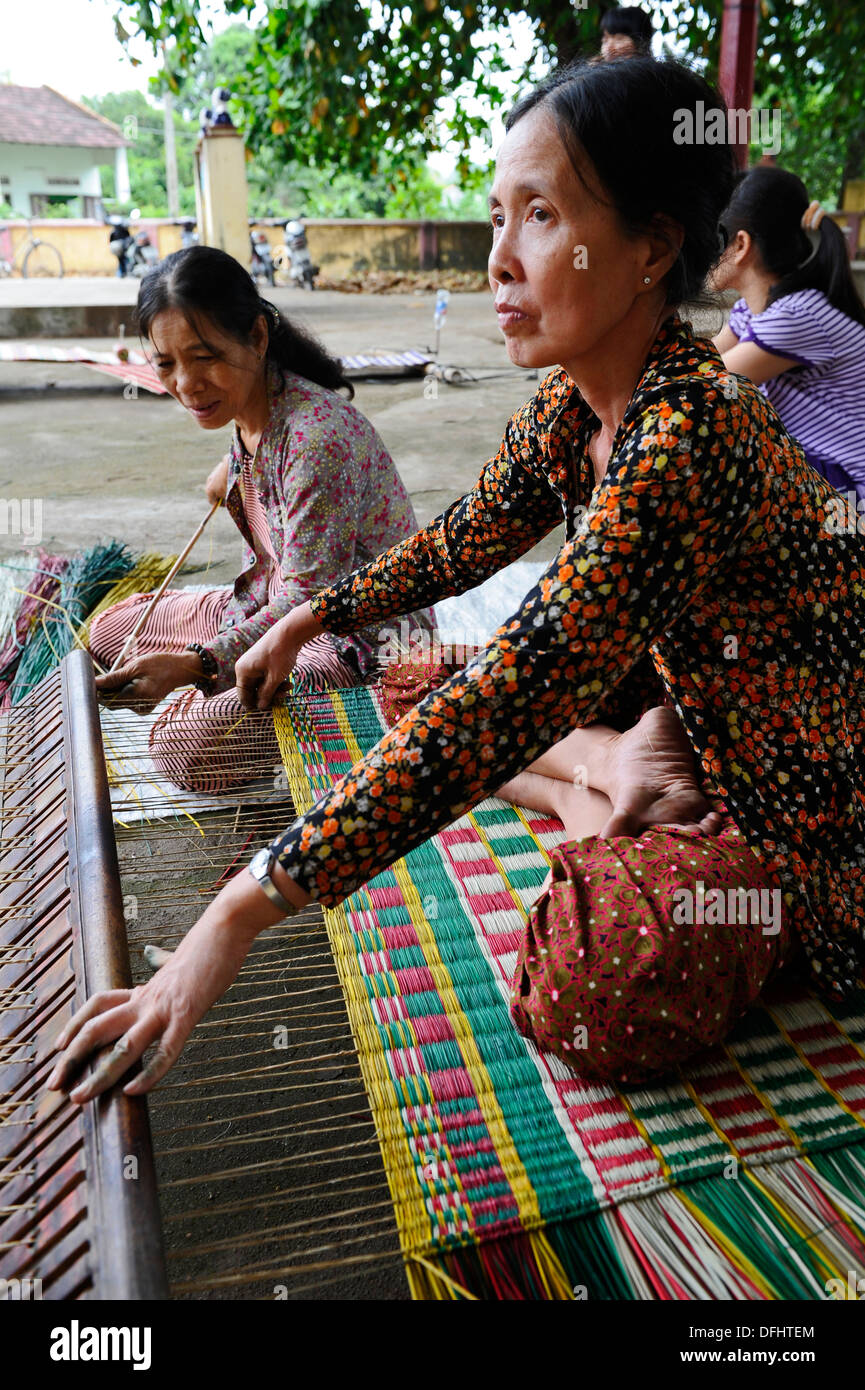 Reed floor mats hi-res stock photography and images - Alamy