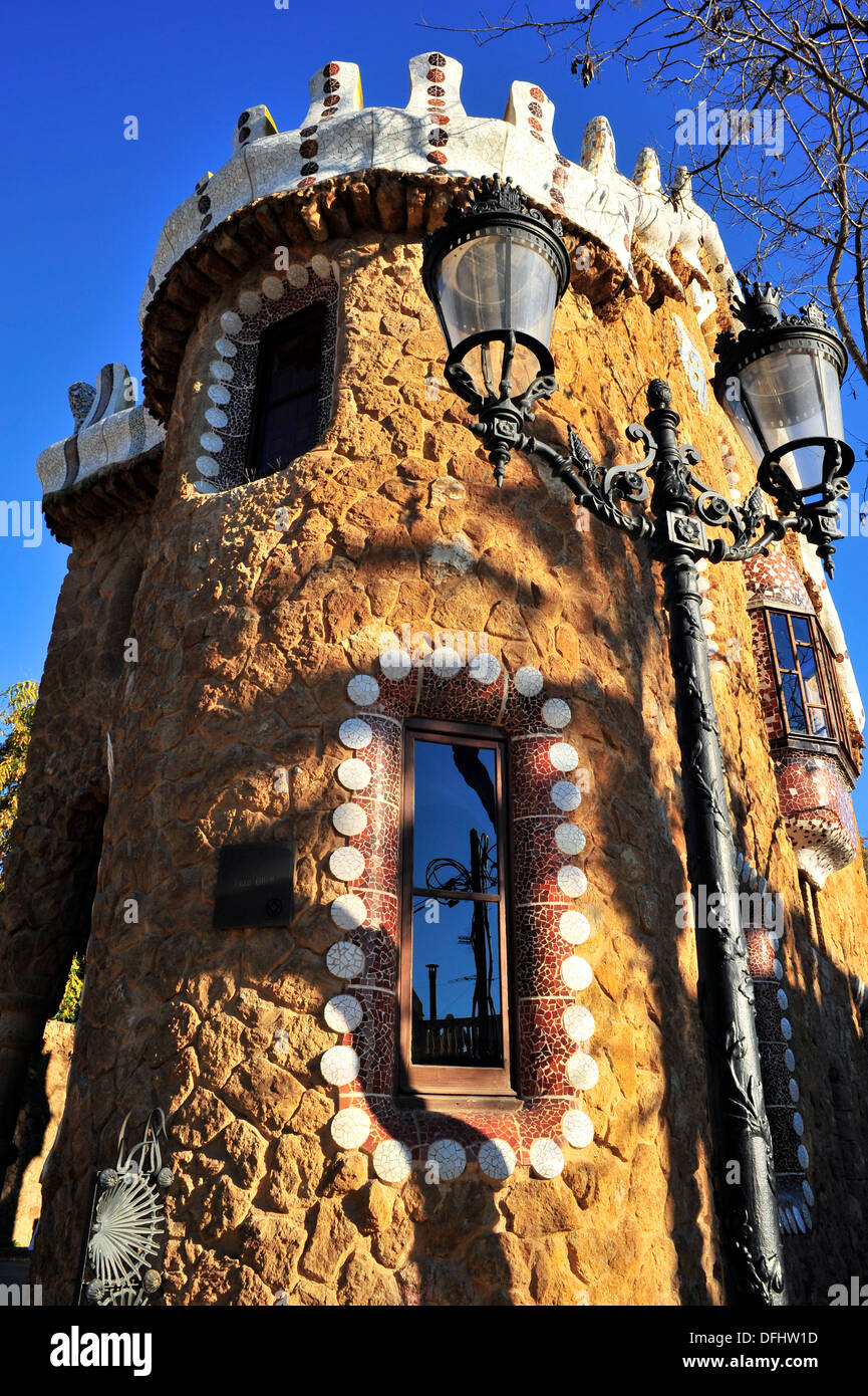 Pabellones de guell hi-res stock photography and images - Alamy